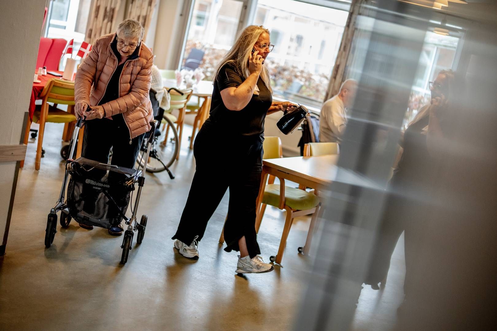 Læger giver skandaleramt klinik videre til familien